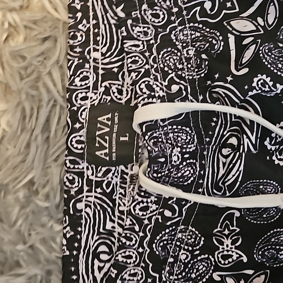 Azva | Shorts | Azva Black Paisley Print Shorts Mesh Size Large | Poshmark